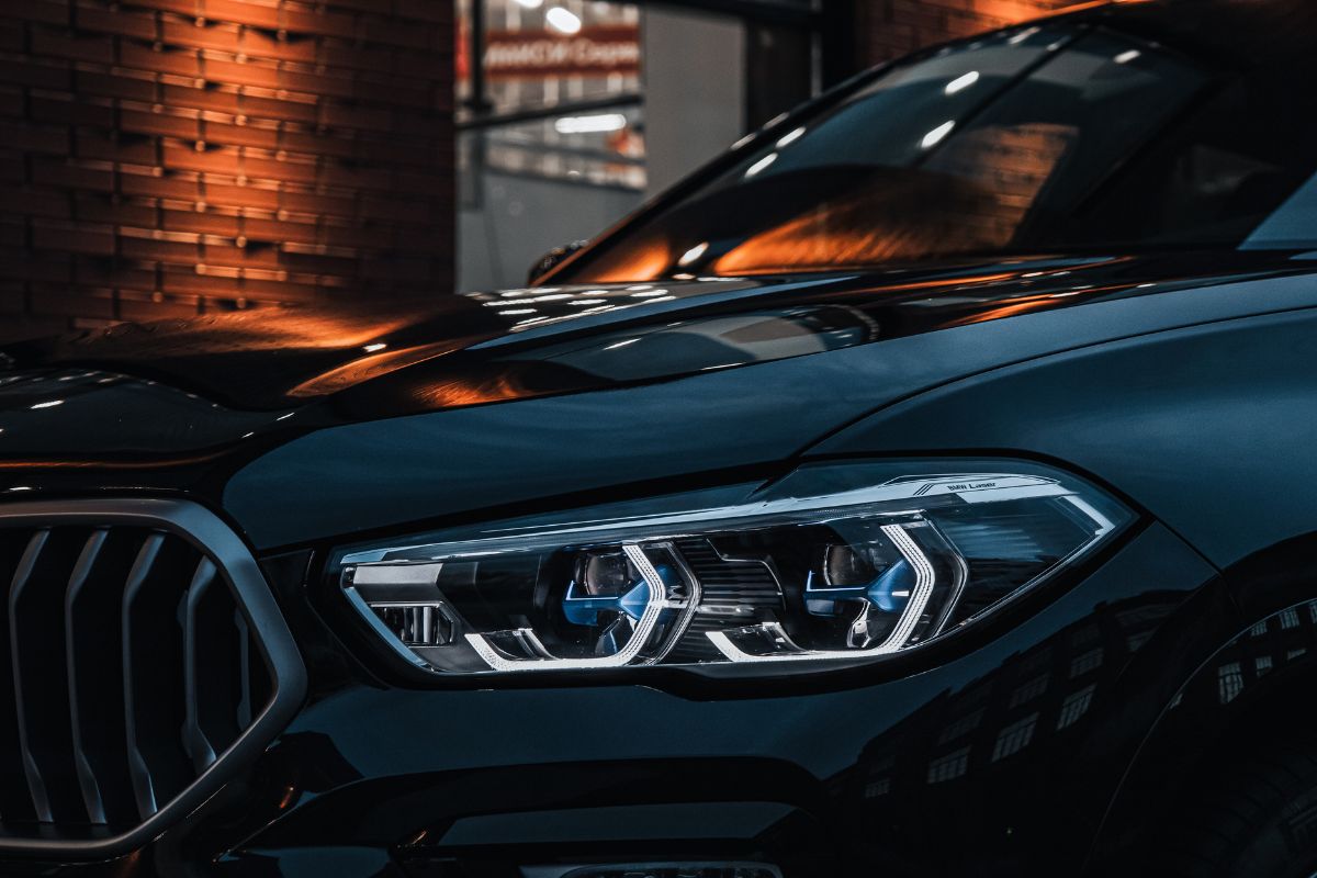 Leasing BMW : fonctionnement et prix par modèle - Logo Voiture