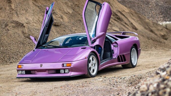 Lamborghini Diablo : la puissance à l'état pur - Logo Voiture